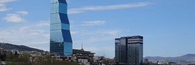 Georgien: Klima, Geographie, Wirtschaft, georgischer Wein